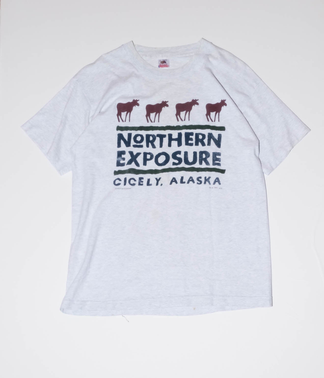 90's Northern Exposure Print Tee Shirt (Grey) – Lakewood Clothing